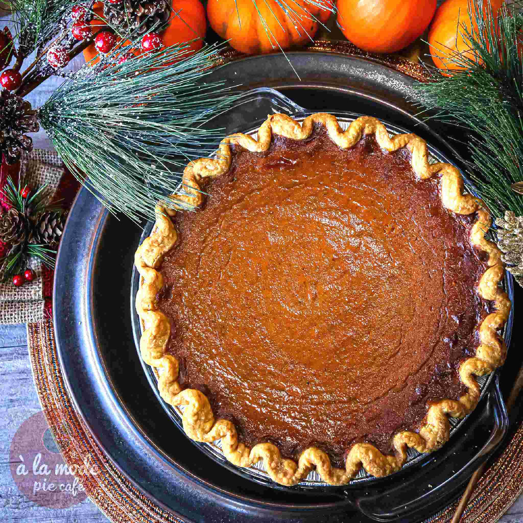 Holiday Signature Pumpkin Pie (Vegetarian) — A La Mode Restaurant Ltd.